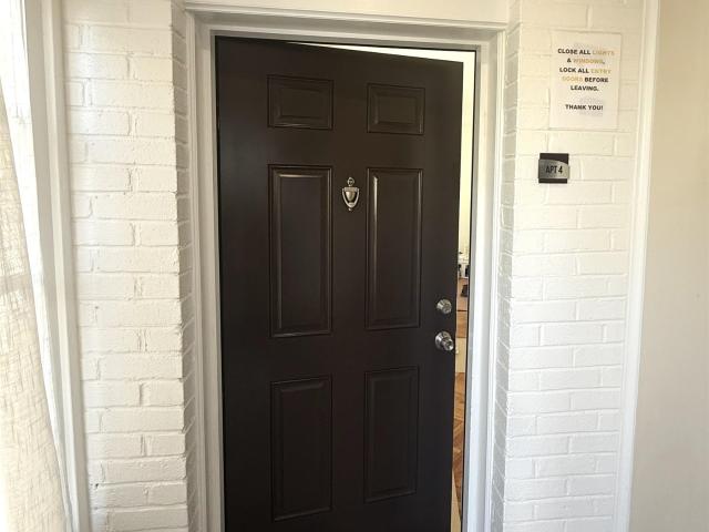 88 Sherman Pl # 4
