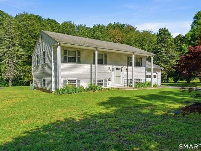 88 Spithead Rd, Waterford, CT 06385