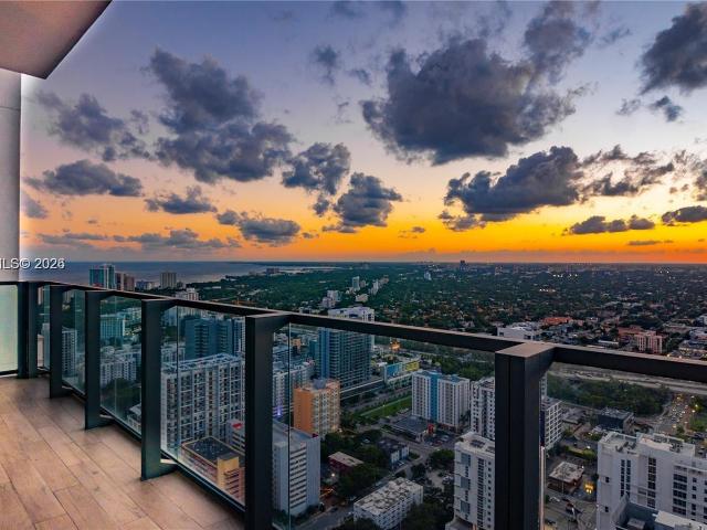 88 SW 7th St, Unit 4106, Miami, FL 33130 | MLS #A11997 | Compass