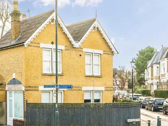 88 St Margarets Road, London, TW1 2LP, United Kingdom | 1 bed apartment for rent #138851846 | Rentberry
