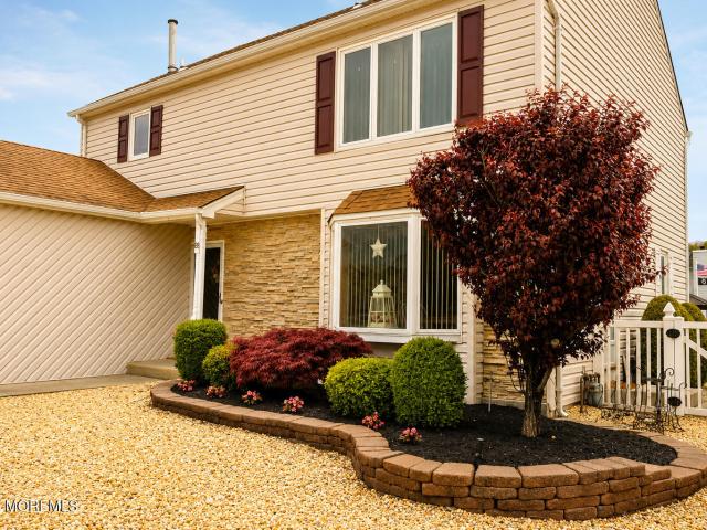 88 Storm Jib Court