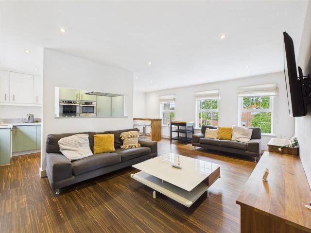 88B Leathem Square, Dundonald, Belfast, BT16 2QR