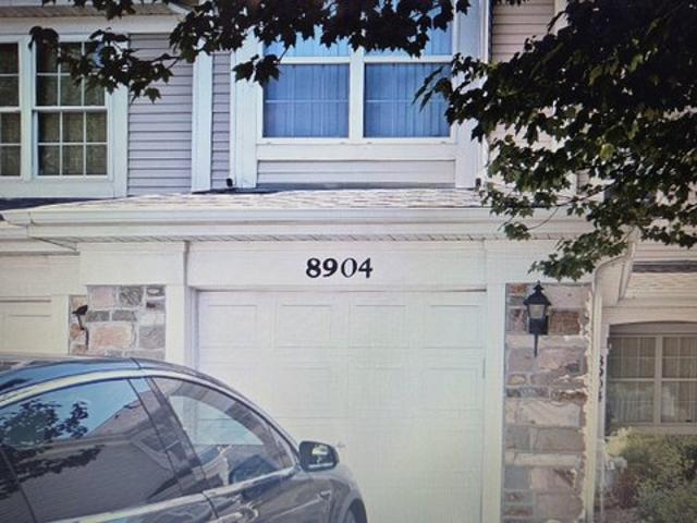 8904 W Heathwood Cir Unit 8904, Niles, IL 60714