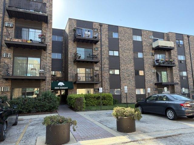 8905 N Knight Ave Unit 318, Des Plaines, IL 60016