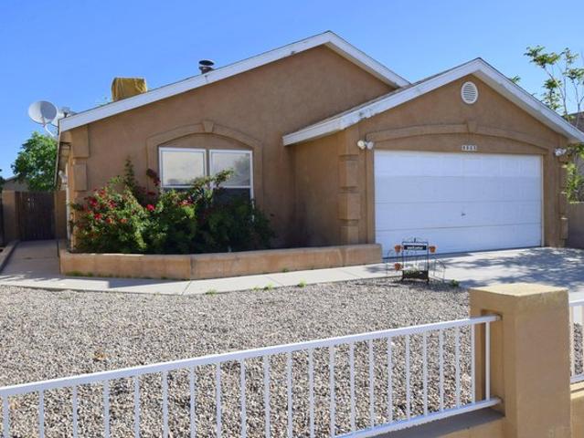 8905 Odin Rd SW, Albuquerque, NM 87121