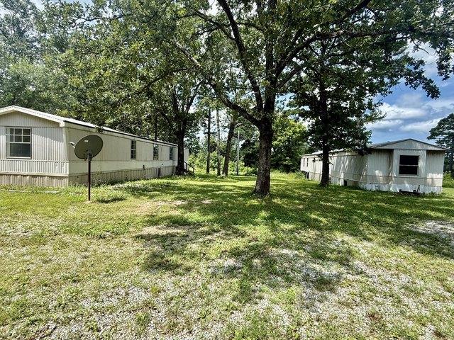 8905 Highway E, Houston, MO 65483