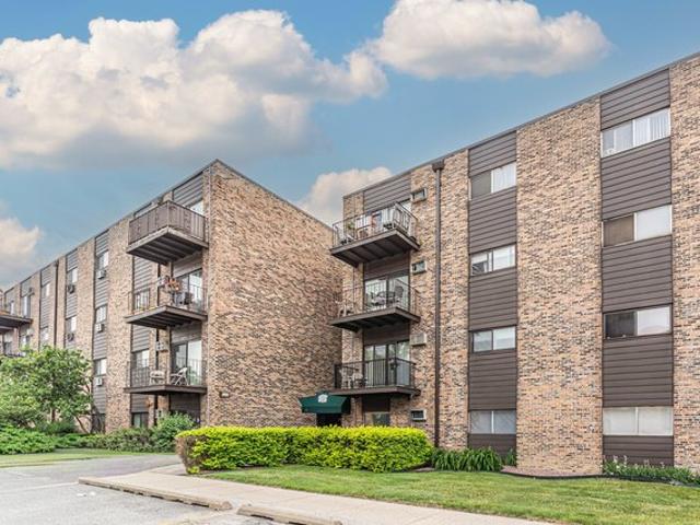8905 Knight Ave Apt 208, Des Plaines, IL 60016