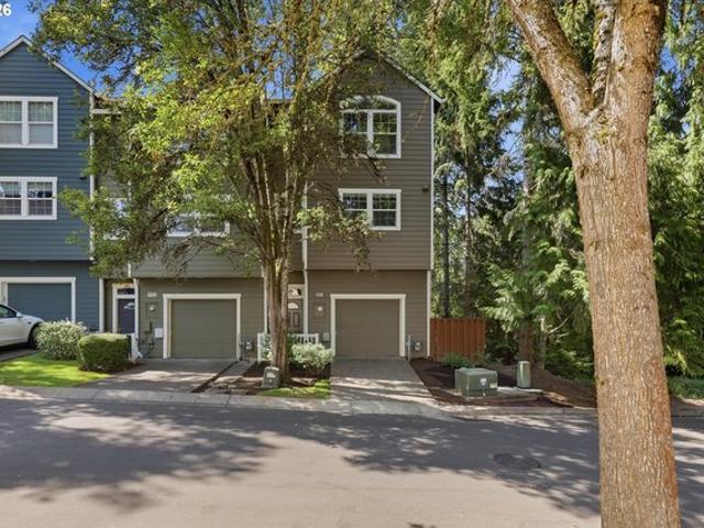 8905 SW 157th Ave, Beaverton, OR 97007