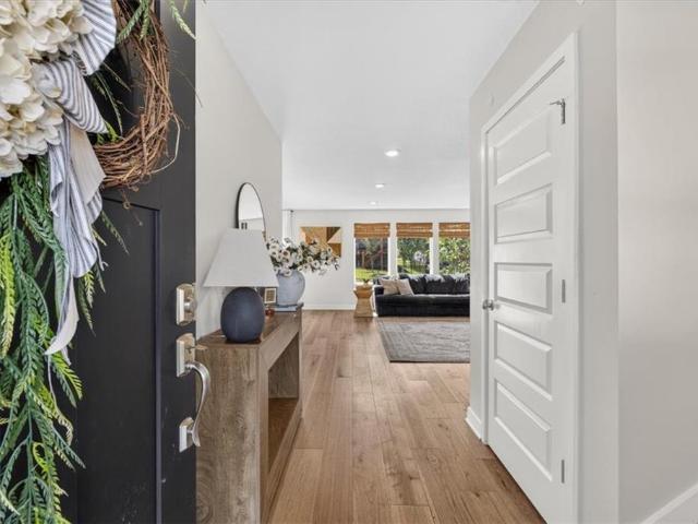 8905 SW 8th Street