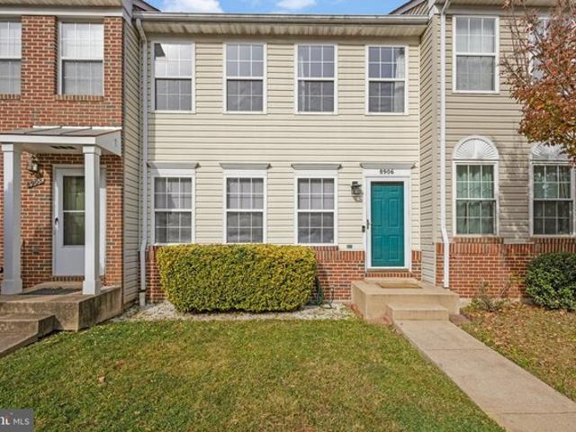 8906 Royal Astor Way, Fairfax, VA 22031