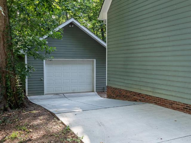 8907 Magnolia Estates Drive