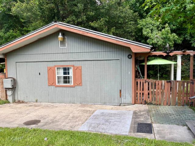 8907 Tulane Road