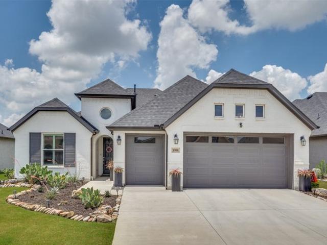 8908 Basanite Ave, Denton, TX 76207