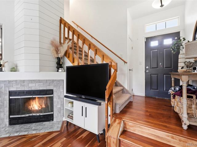 8908 Cloverleaf Circle