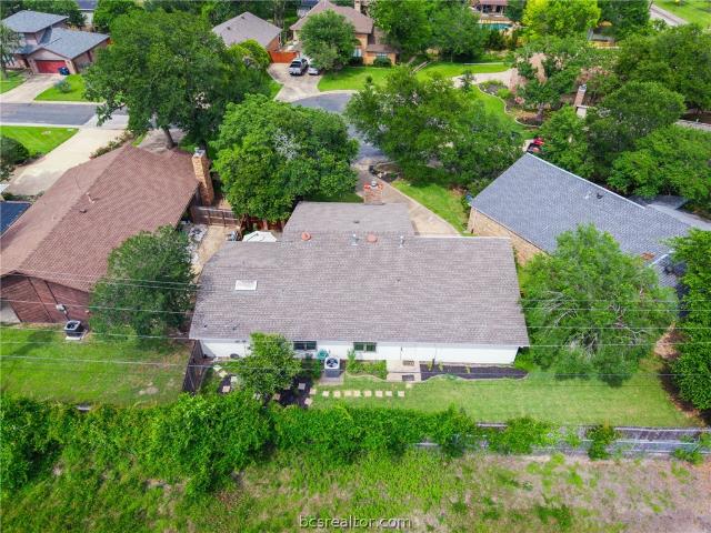 8908 Driftwood Drive