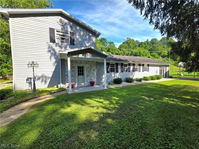 8908 Southern Hwy, Rockport, WV 26169