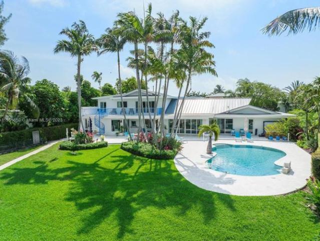 8900 Bay Dr, Surfside, FL 33154