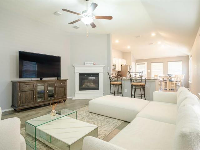 8900 Devonshire Drive