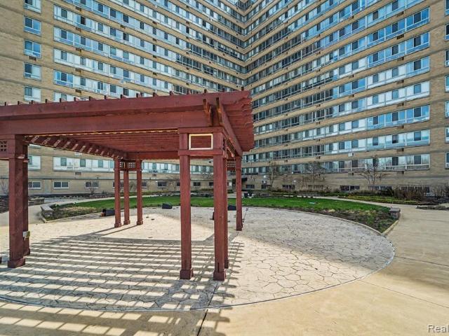 8900 E Jefferson Avenue # 729
