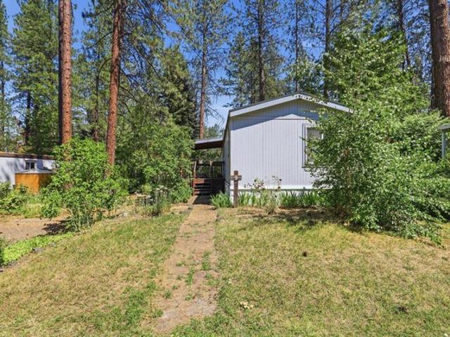 8900 S Mullen Hill Rd, Spokane, WA 99224