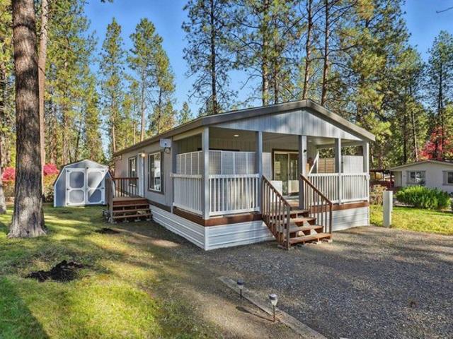 8900 S Mullen Hill Rd, Spokane, WA 99224