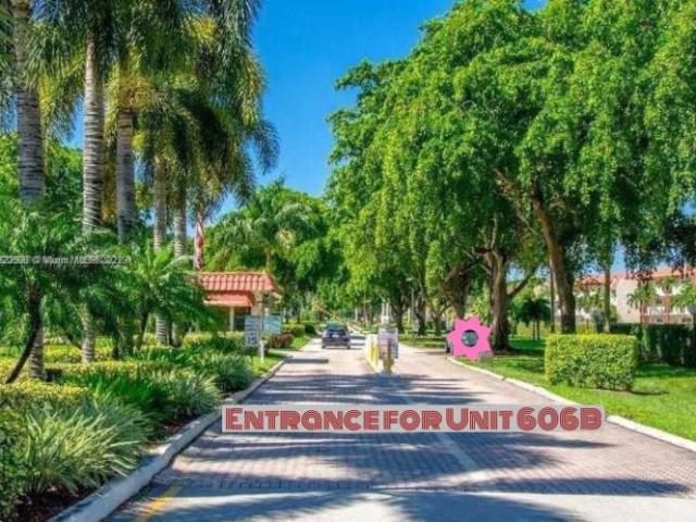 8900 Washington Blvd #PH6 Pembroke Pines, FL 33025