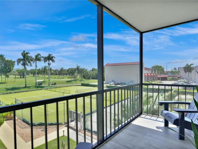 8900 Washington St, Unit 320, Pembroke Pines, FL 33025 | MLS #A11991