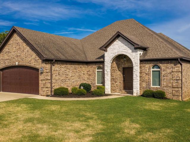 8901 meadow garden