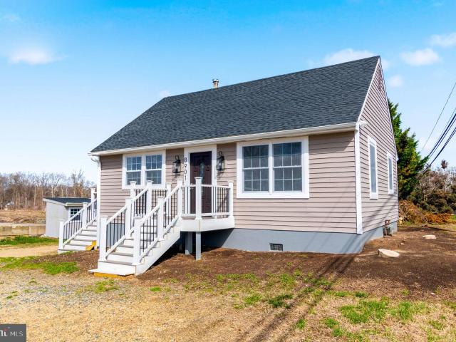 8901 Oxon Hill Rd, Fort Washington, MD 20744 | MLS #MDPG2196 | Compass