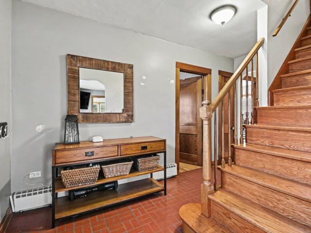 8901 Elm Ave, Burr Ridge, IL 60527 | MLS #12605