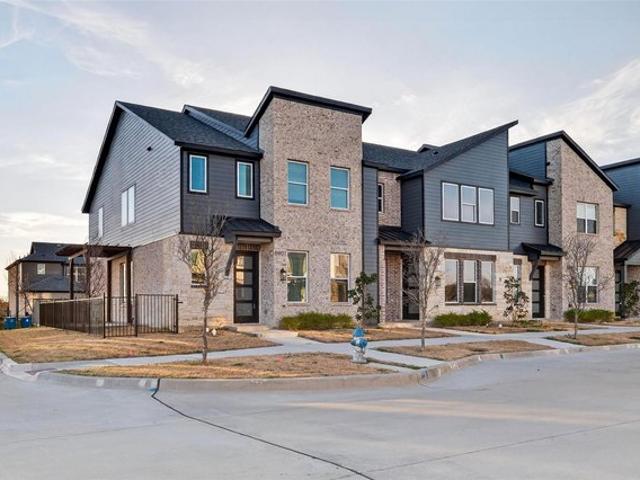 8901 Lowell St, Rowlett, TX 75089