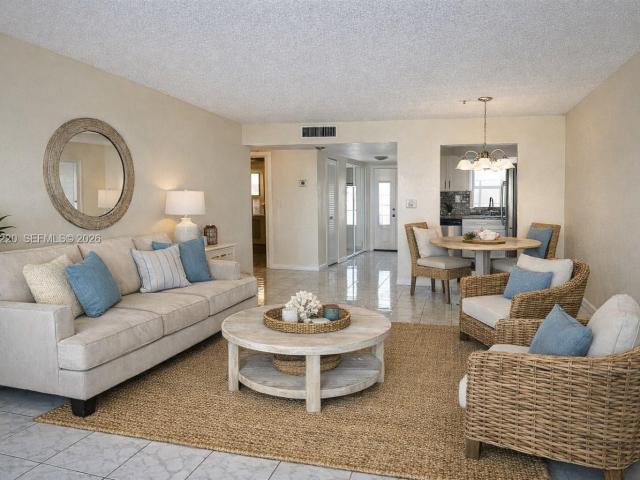 8901 Sunrise Lakes Blvd, Unit 204, Sunrise, FL 33322 | MLS #A11999