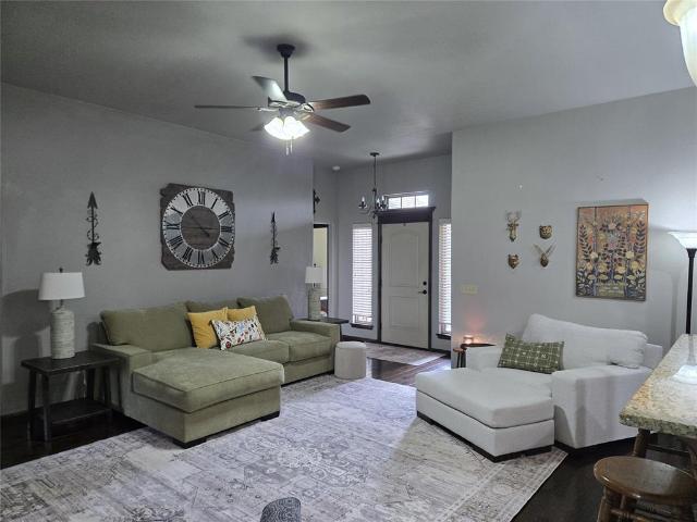 8901 SW 36th Street