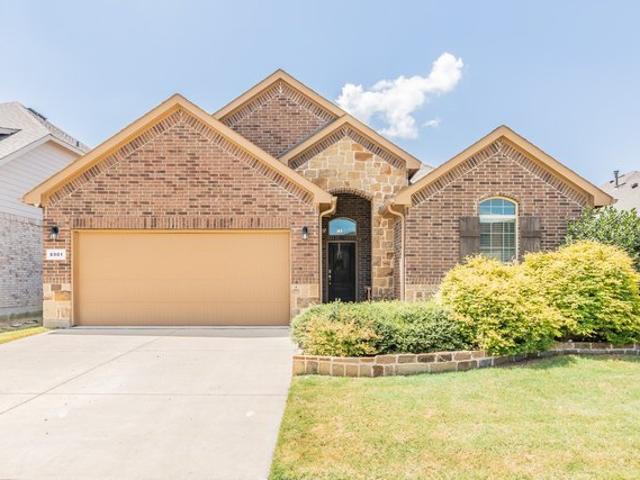 8901 Thompson Rd, Argyle, TX 76226