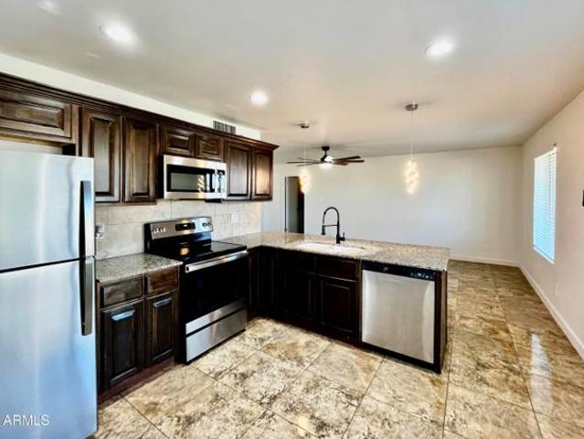 8901 W Devonshire Ave, Phoenix, AZ 85037
