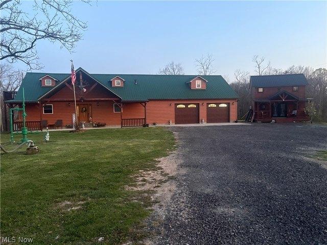 8902 N State Route 78, Caldwell, OH 43724