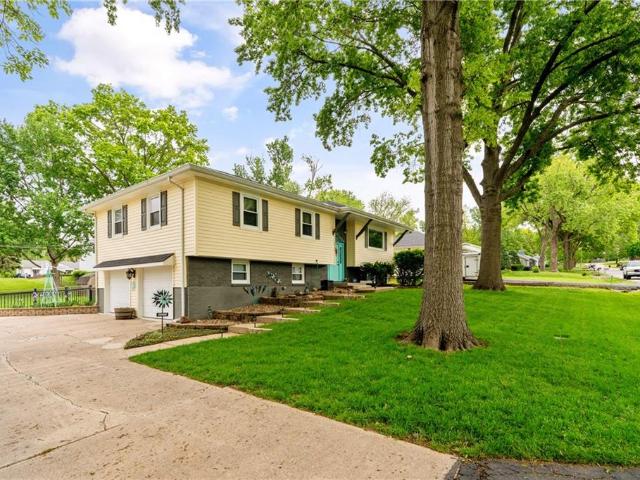 8903 N Holmes St, Kansas City, MO 64155 | MLS #2617 | Compass
