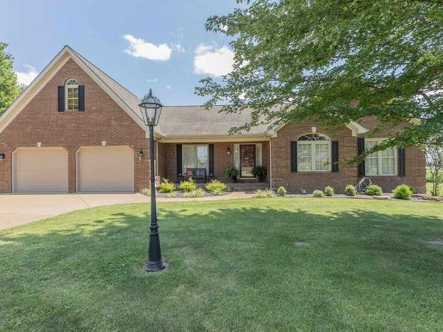 8903 Pleasant Ridge Dr, Mount Vernon, IN 47620