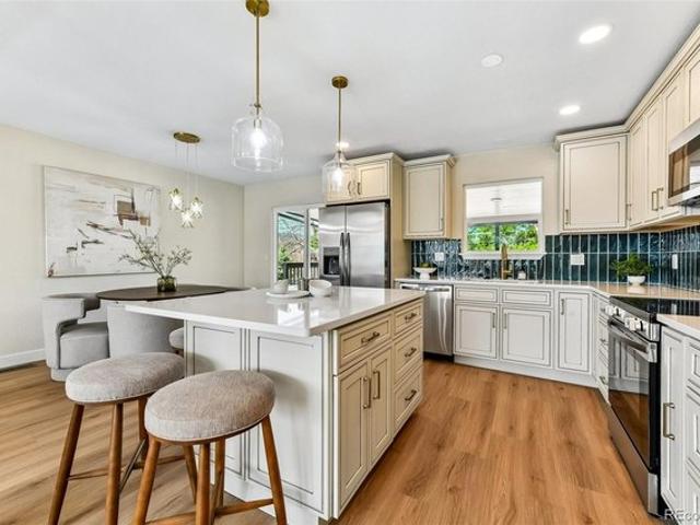 8903 S Balsam St, Littleton, CO 80128
