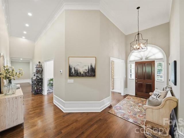 890 18th Avenue Court NW