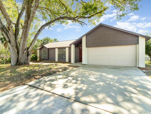 890 Cotorro Rd SE, Palm Bay, FL 32909