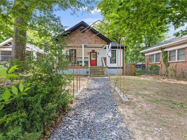 890 Cascade Road SW