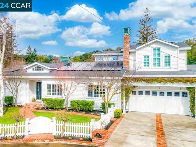 890 Birdhaven Ct, Lafayette, CA 94549