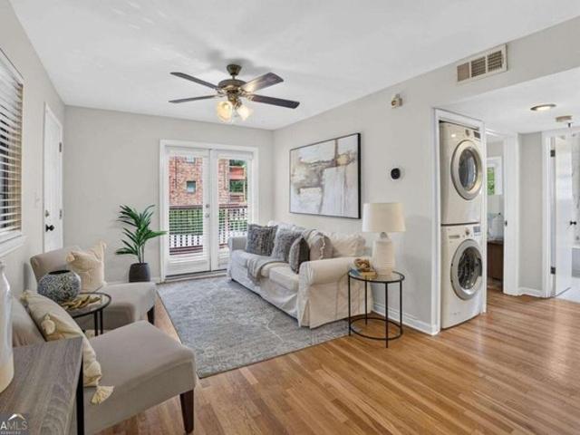 890 Glendale Ter NE Unit 1, Atlanta, GA 30309