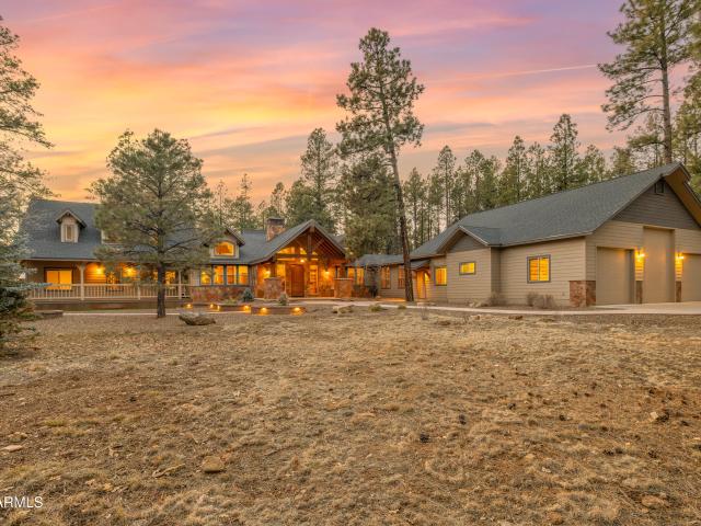 890 E Hattie Greene