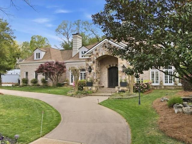 890 Marseilles Dr, Sandy Springs, GA 30327 | MLS #7739