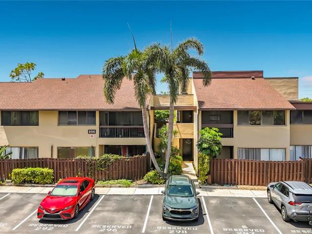 890 N Village Dr N, Unit 204, St. Petersburg, FL 33716 | MLS #TB8498 | Compass