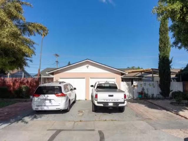 890 SAN JUNIPERO DR APT 892, SUNNYVALE, CA 94085 Duplex For Sa.