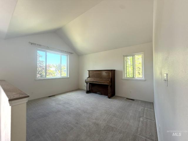 890 Stefany Lane