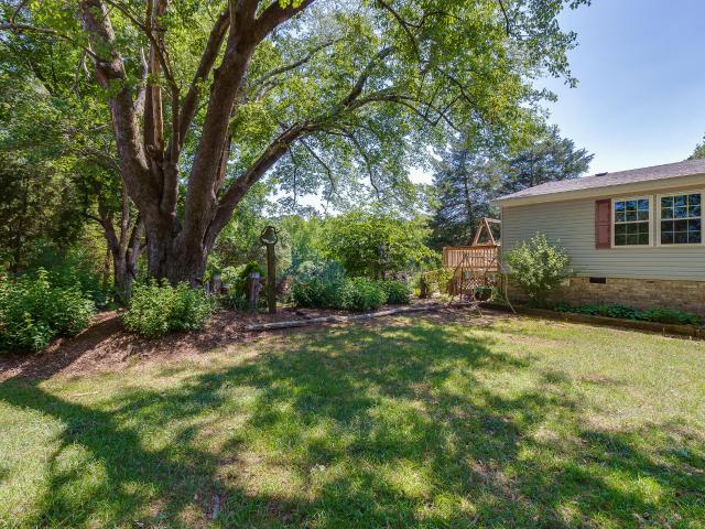 890 Wiggins Road